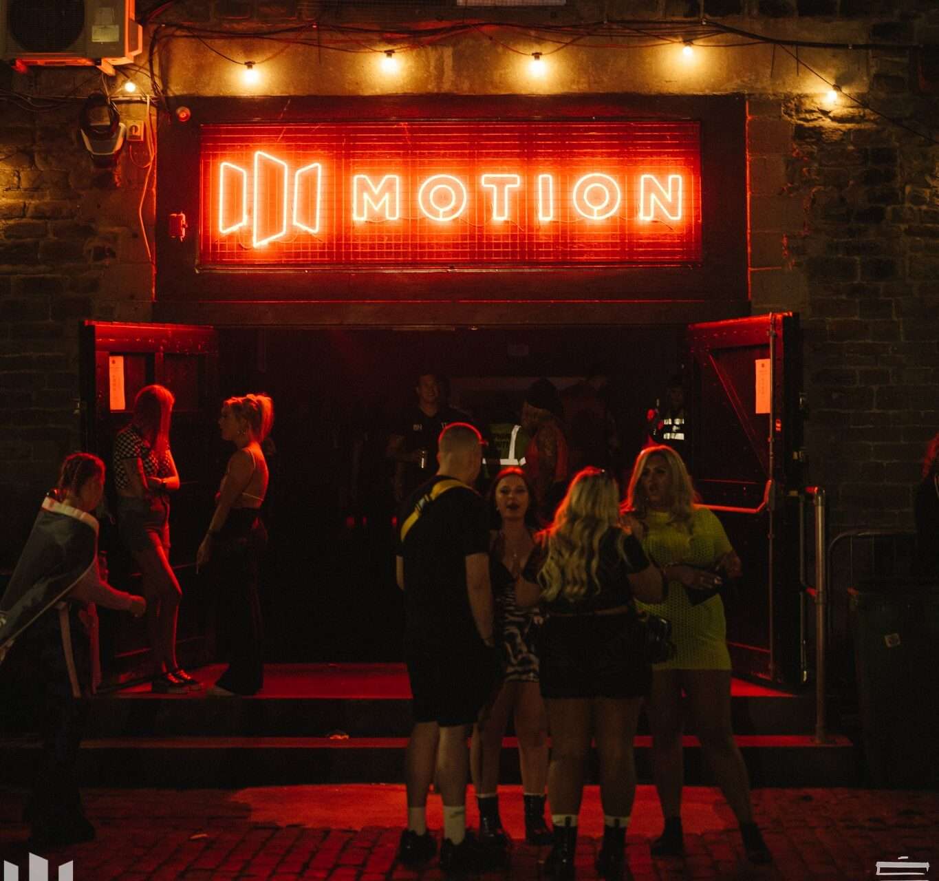 Night Parties - Hire Chauffeur Service for Night Parties in Bristol